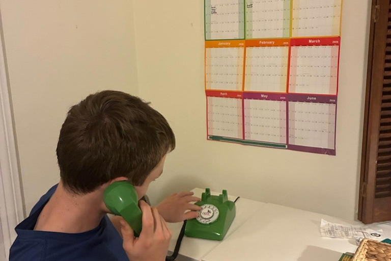 Parents take drastic measures to eliminate their kids’ screen time