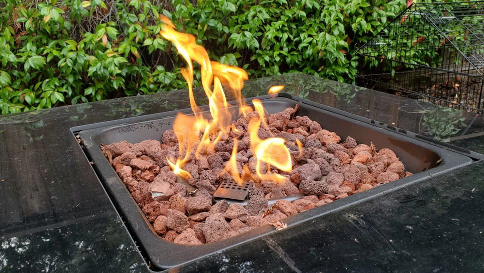 Backyard fire pit ideas you’ll love this season