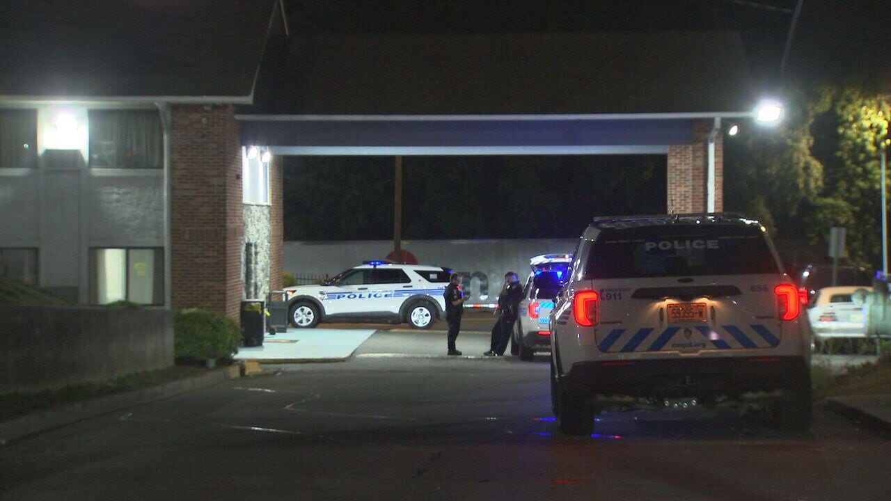 North Charlotte shooting leaves 1 seriously hurt