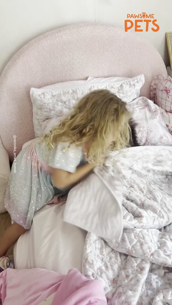 Little Girls Snuggles with Fox Pelt