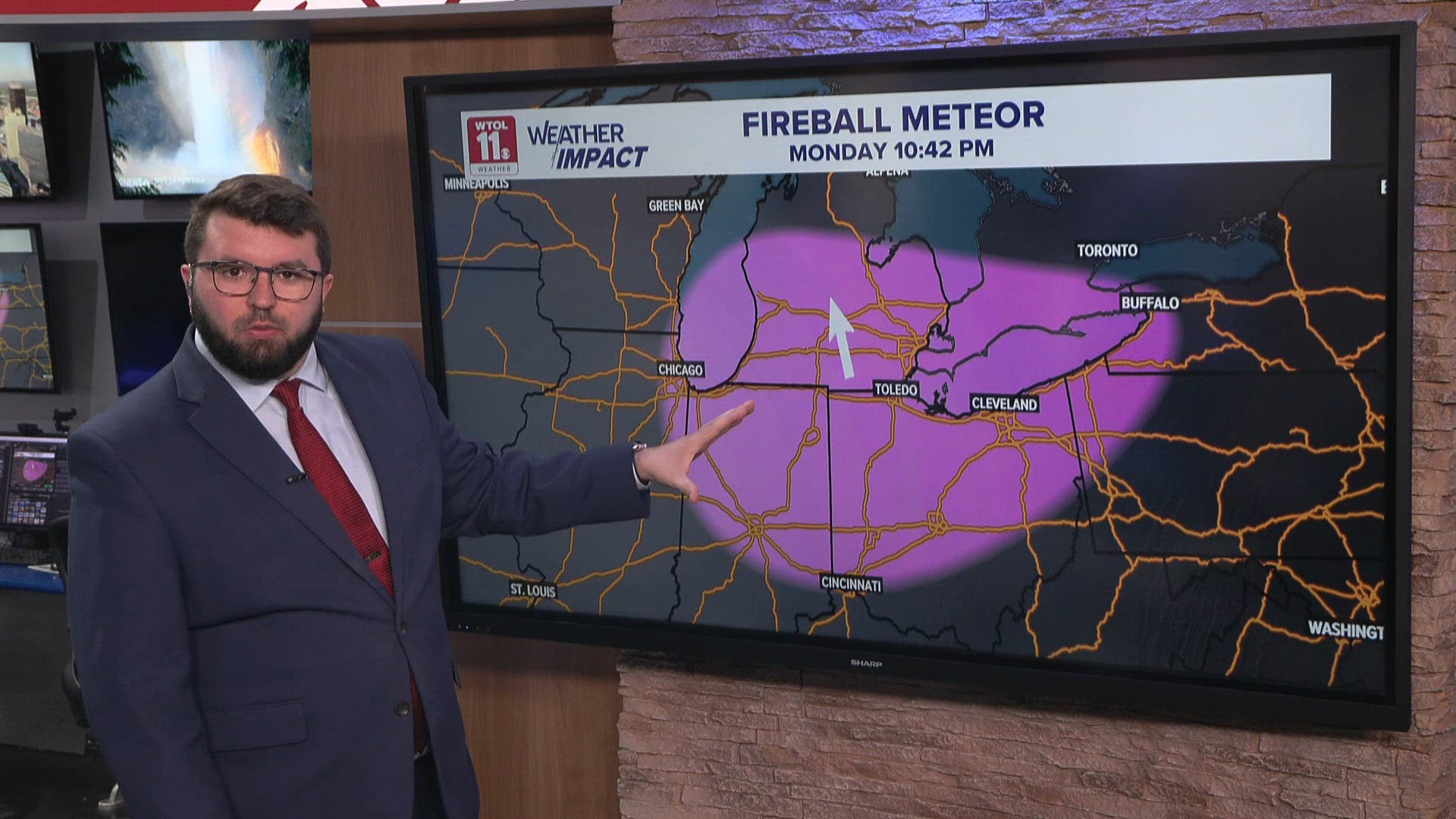 Fireball observed over Great Lakes Monday night