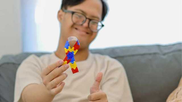 Study identifies two distinct subtypes of autism