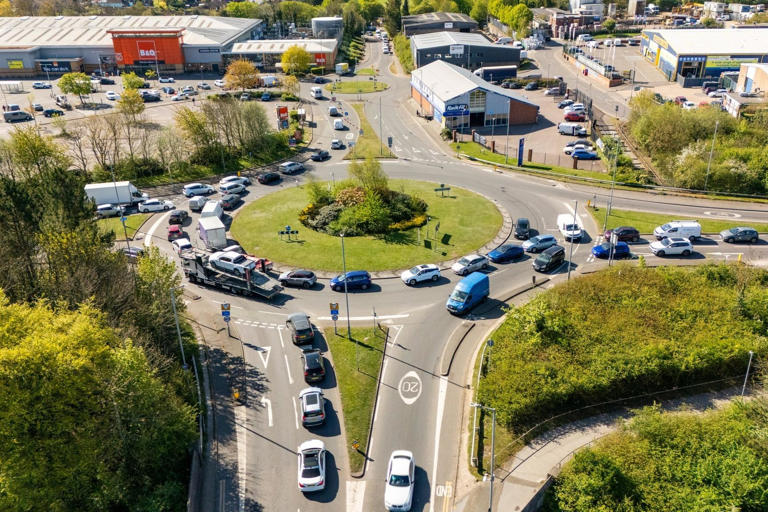 Share your views about plans to change layout of major Luton roundabout