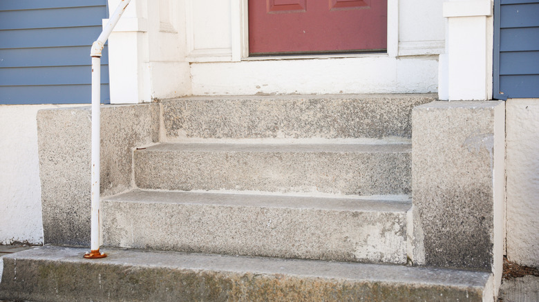 Give your boring outdoor concrete steps a major upgrade with stencils ...