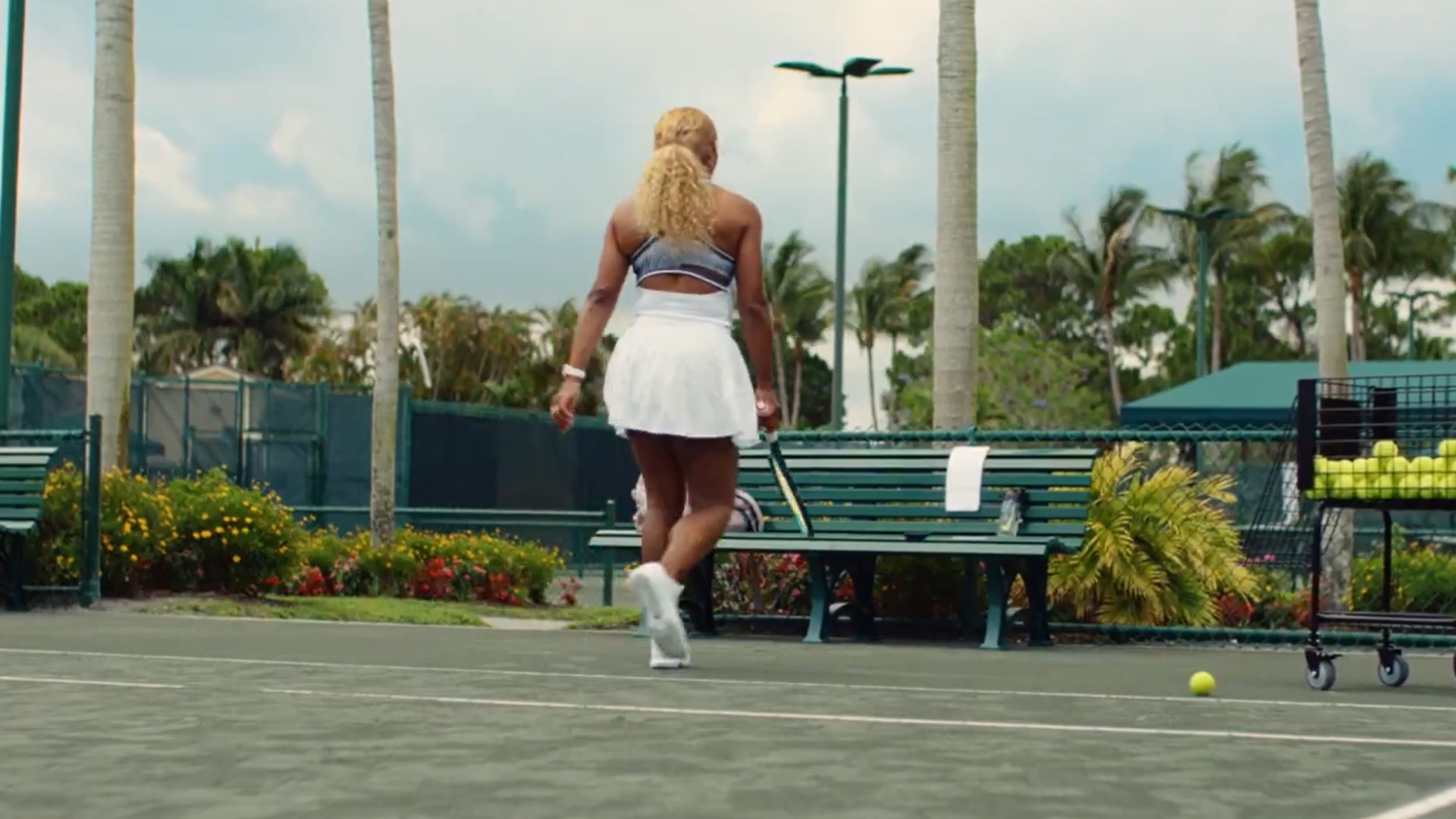 At 44, Serena Williams announces her big comeback to tennis