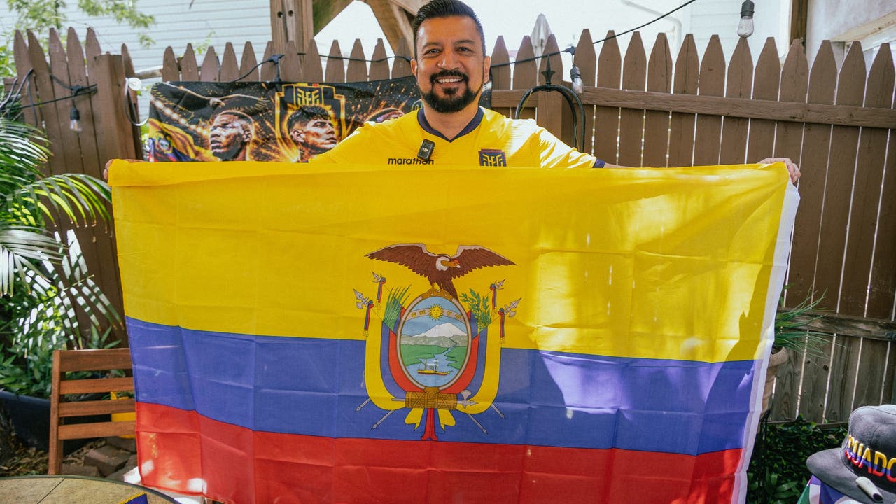 'Now they're coming to me': Lifelong fan reacts to Ecuador's World Cup ...