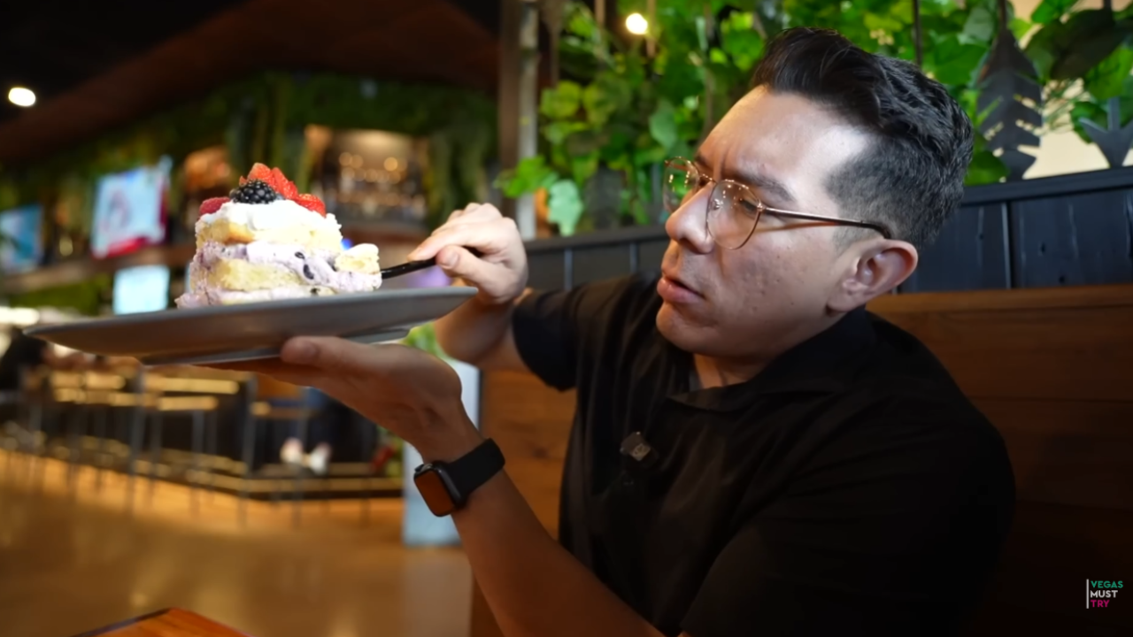How FLECHA Cantina closes the meal with show-stopping desserts
