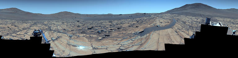 Clear skies on Mars – NASA rover captures one of the sharpest panoramas ...