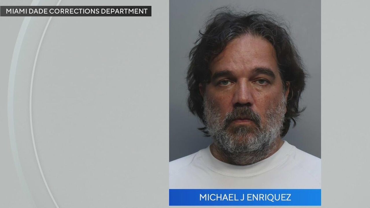 Miami-Dade teacher accused of having sexual relationship with student
