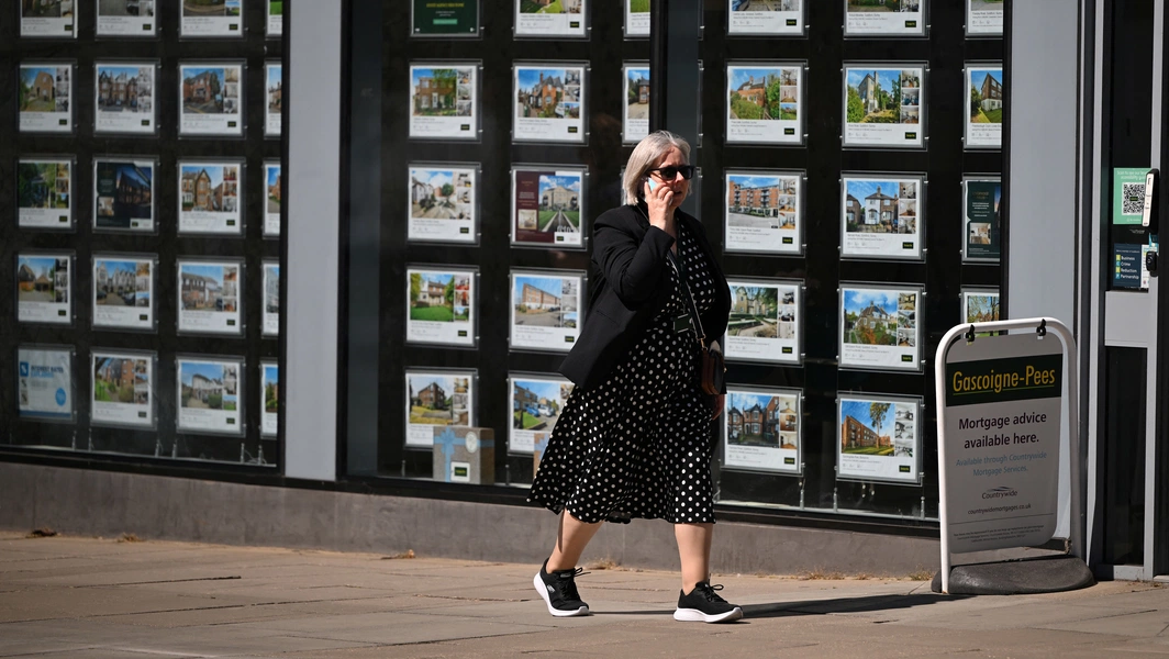 UK house prices post first drop since Iran war began