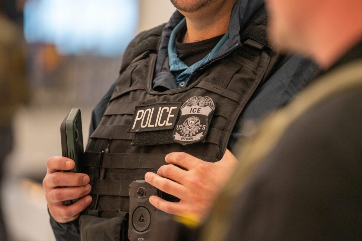 Breaking: NFL sees veteran starter arrested by ICE in shocking report