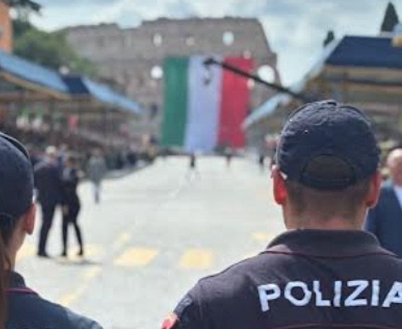 Blitz ambientalista nel cuore della celebrazioni a Roma: bloccato ...
