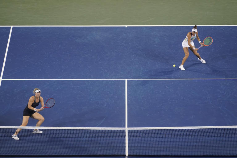 Canada's Dabrowski and Brazil's Stefani reach doubles semis at French Open