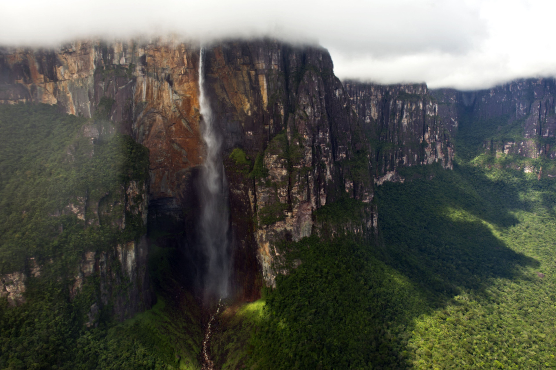 Exploring 30 magnificent natural wonders