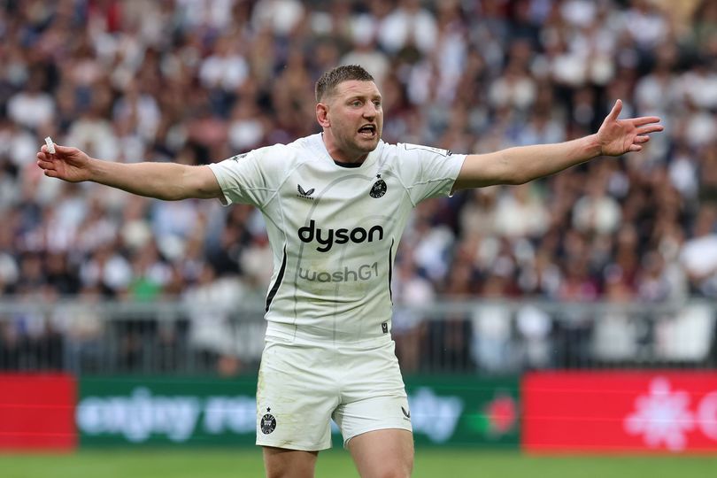 Johann van Graan lifts the lid on injury concern to Bath Rugby star fly ...