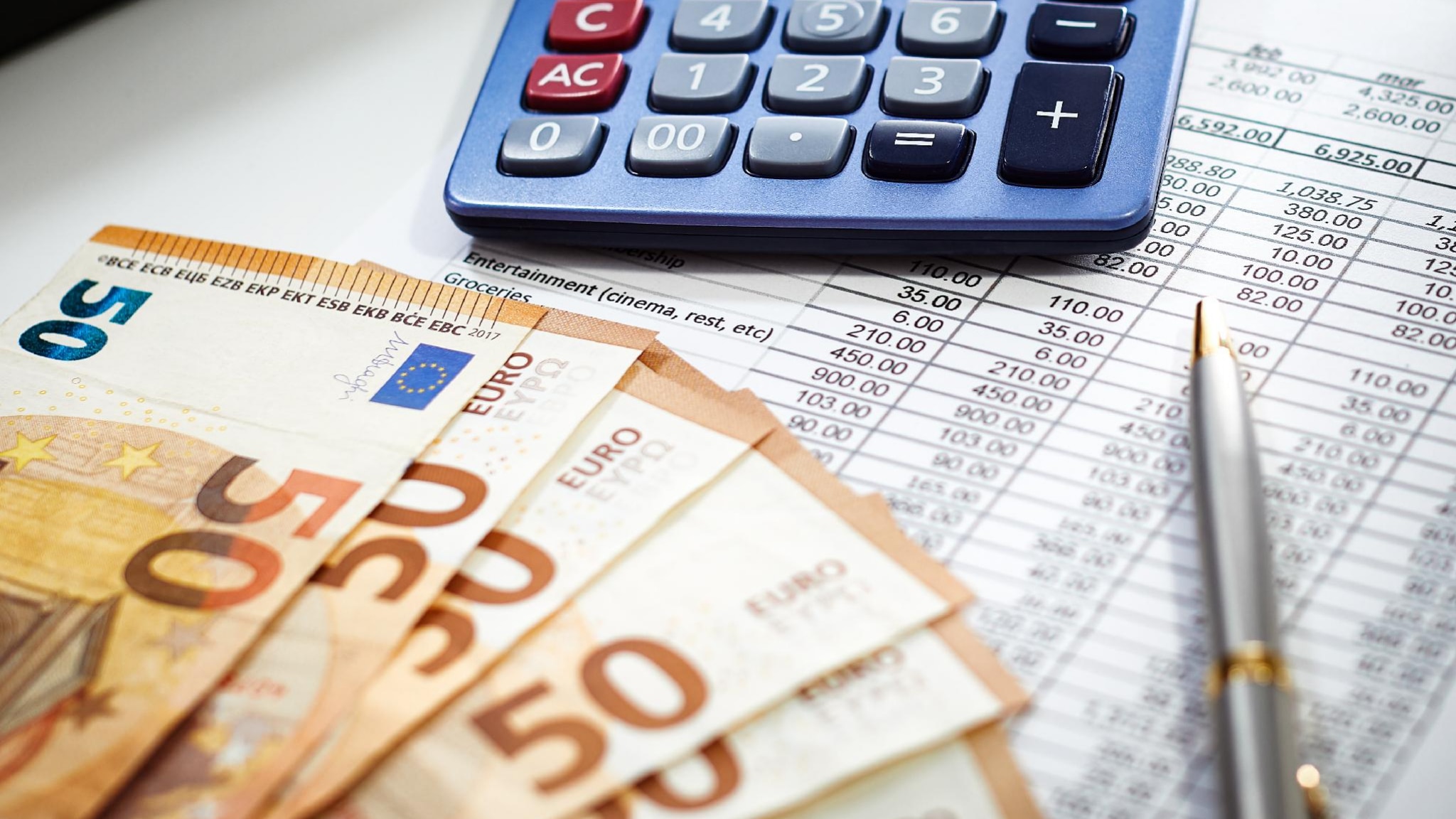 Eurostat, cresce ancora l'inflazione nell'eurozona: a maggio al 3,2%