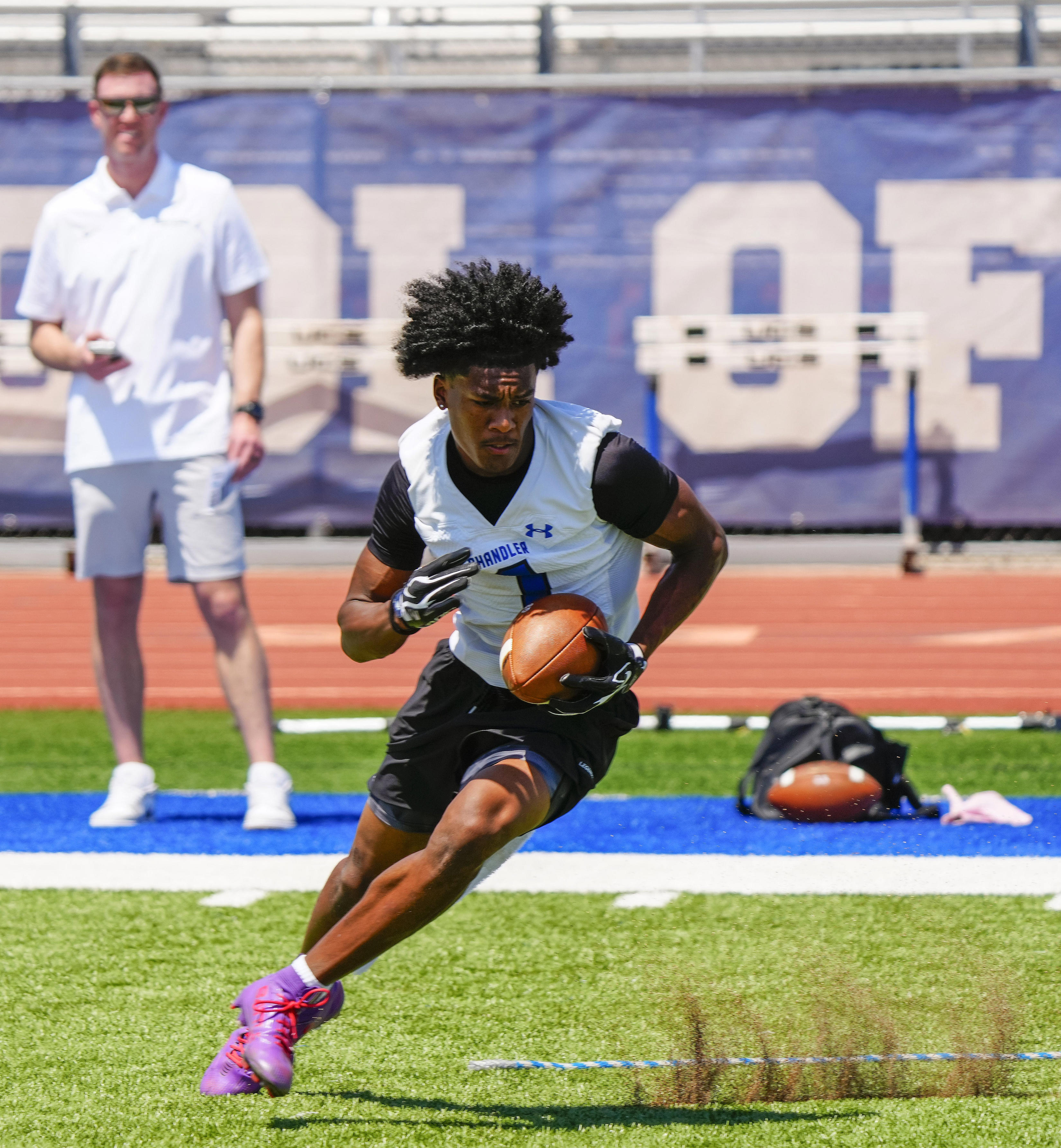 Vote. Republic's Top 10 high school football athletes in 2026 season