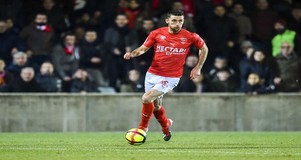 National 2 : Nîmes prolonge son capitaine Clément Depres