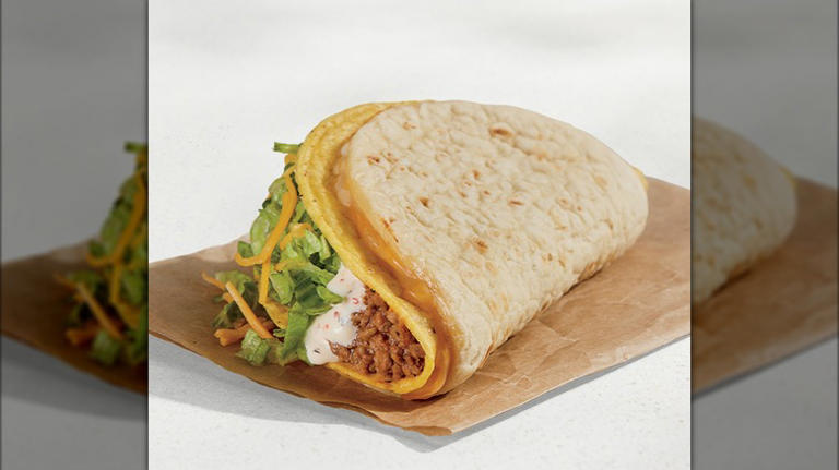 Taco Bell's 8 best menu items, according to fans