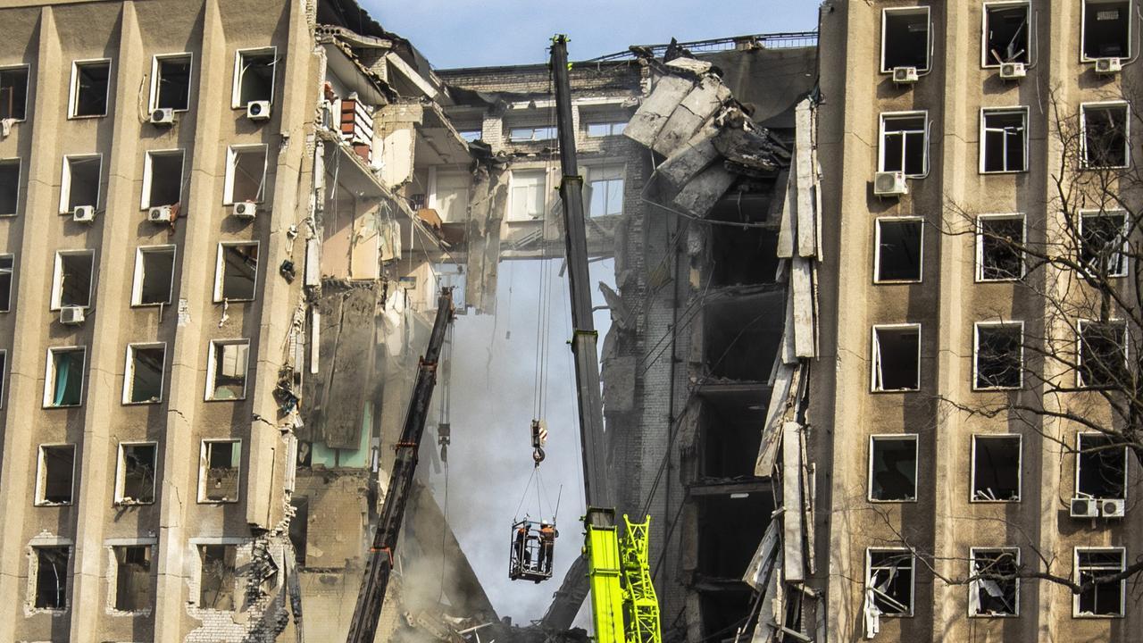 Inferno in Ucraina, massiccio bombardamento russo nella notte: almeno 9 ...