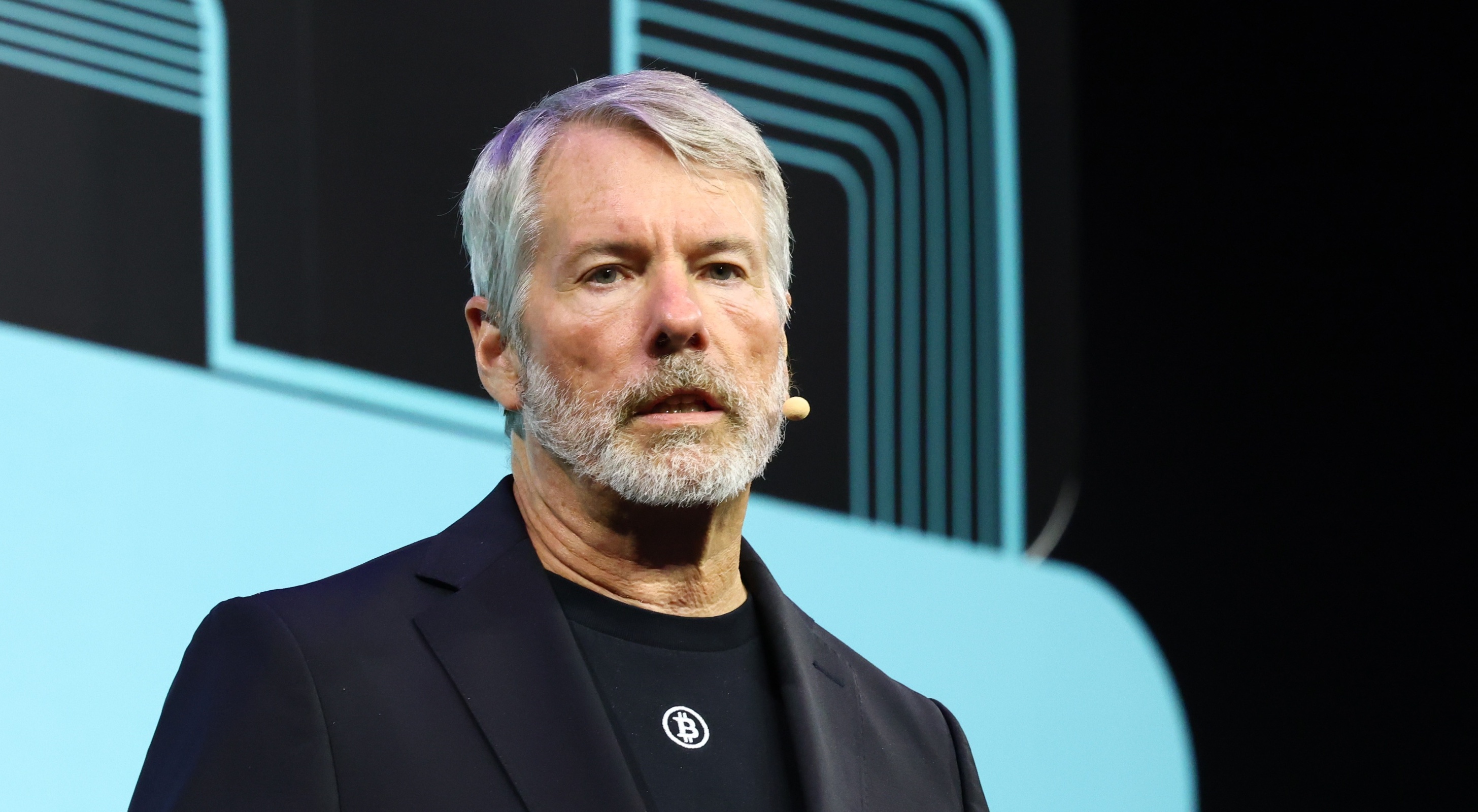 Billionaire Michael Saylor said he would never sell bitcoin. After ...