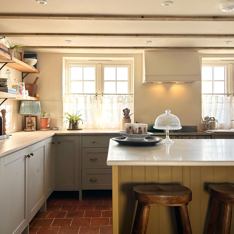 How we made our B&Q kitchen look bespoke and saved thousands – our in ...