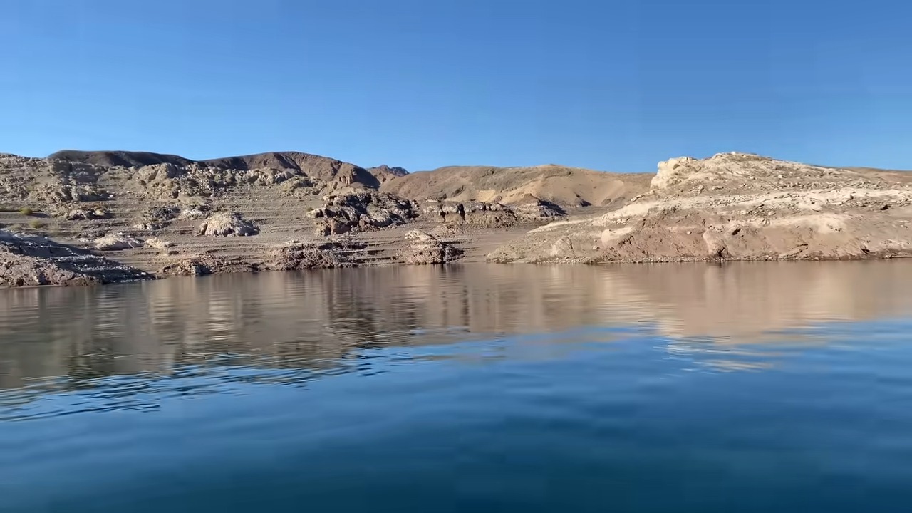 The water vanished at Lake Mead - and bodies started appearing beside ...
