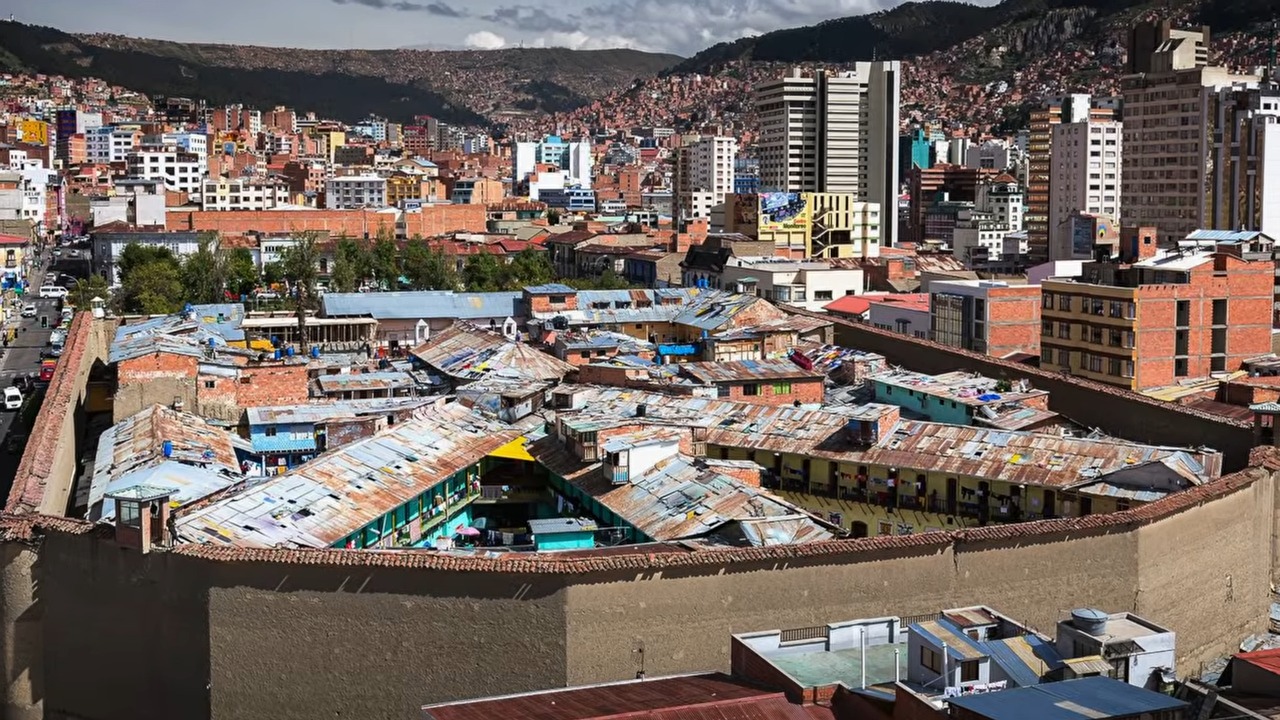 He entered Bolivia’s capital at 12,000 feet - then found a prison run ...