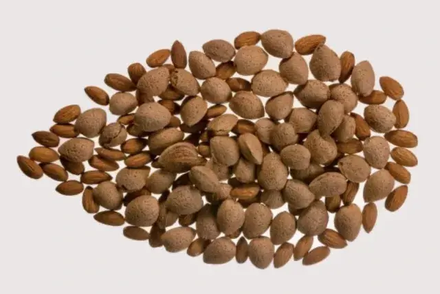 Licuado de banano, almendras y chía: una bebida rica en omega-3, calcio ...