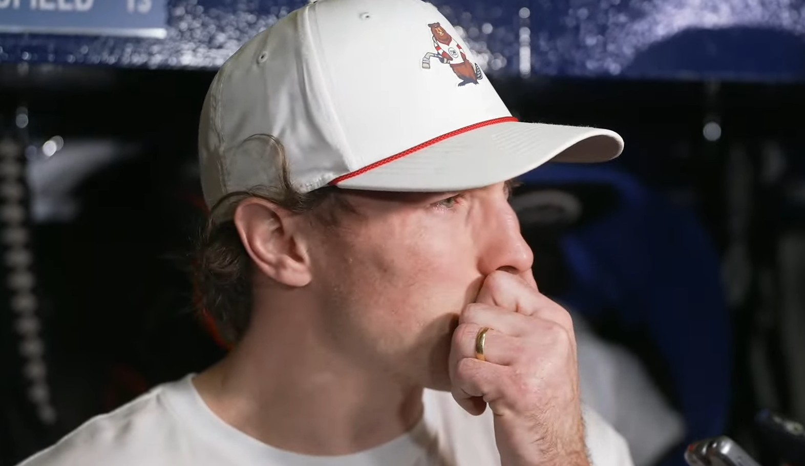 A former teammate of Brendan Gallagher to coach the Canucks: Manny Malhotra