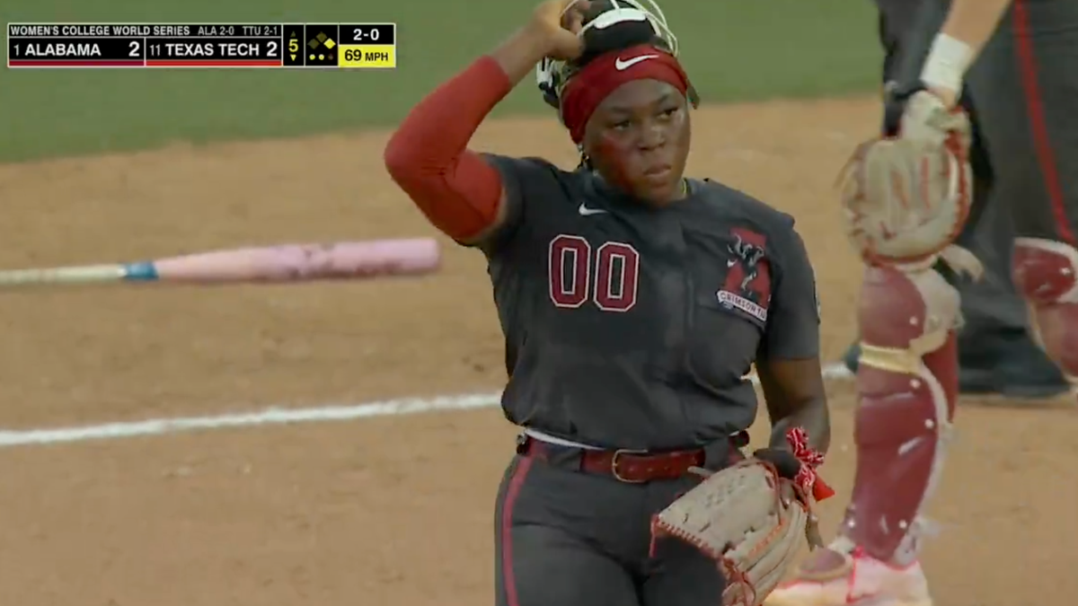 'Embarrassing' play at Women's College World Series sparks debate