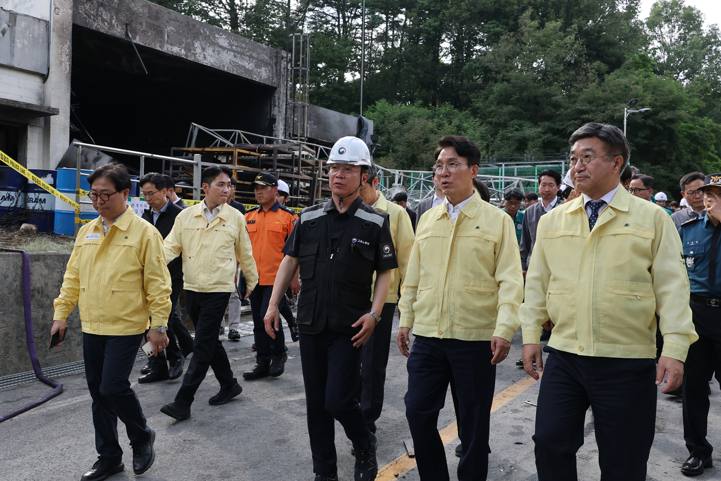 Hanwha Aerospace explosion prompts labor ministry crackdown on chip ...
