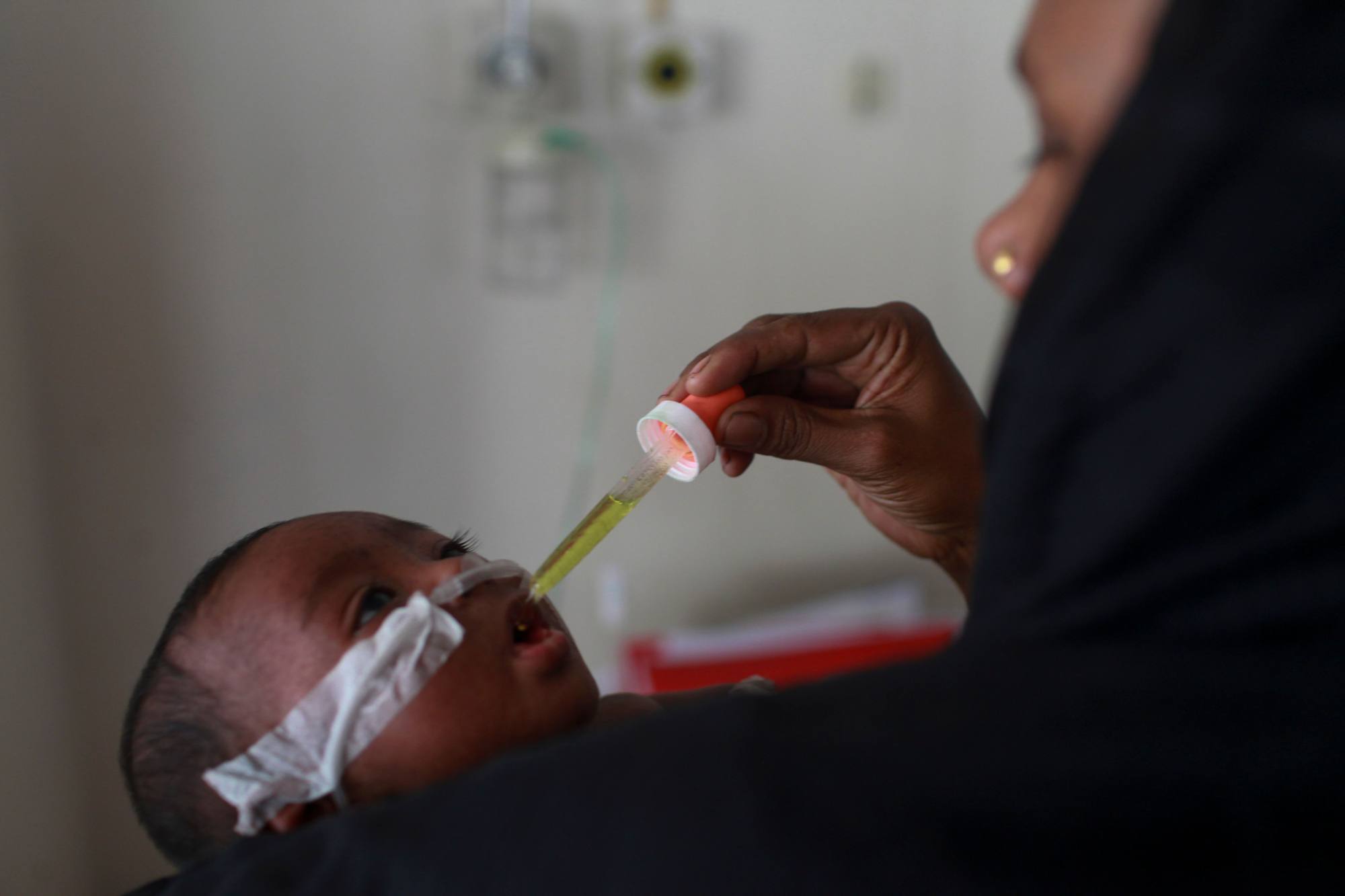 Bangladesh faces further measles risk due to lack of vaccinations, travel