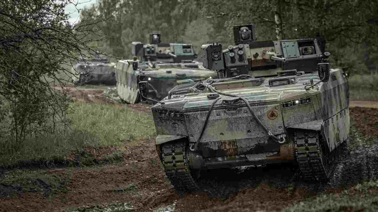 La Pologne commande 146 véhicules blindés Borsuk supplémentaires dans ...