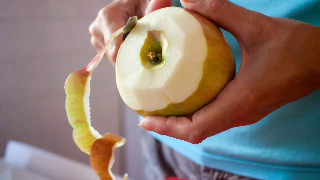 6 fruit peels you should stop throwing away and why