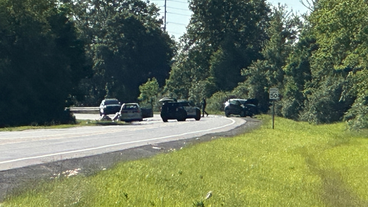Man dead, another injured after head-on collision in Delaware