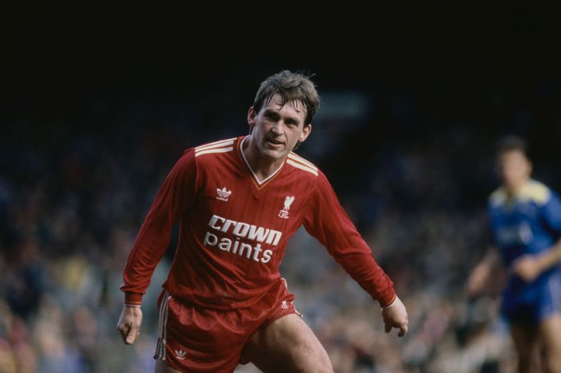 Liverpool FC legend Kenny Dalglish confirms cancer diagnosis in ...