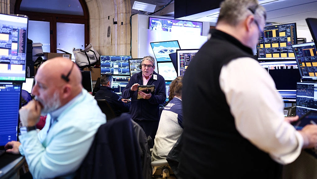 Taparia backs bullish stock bets despite weak market cues