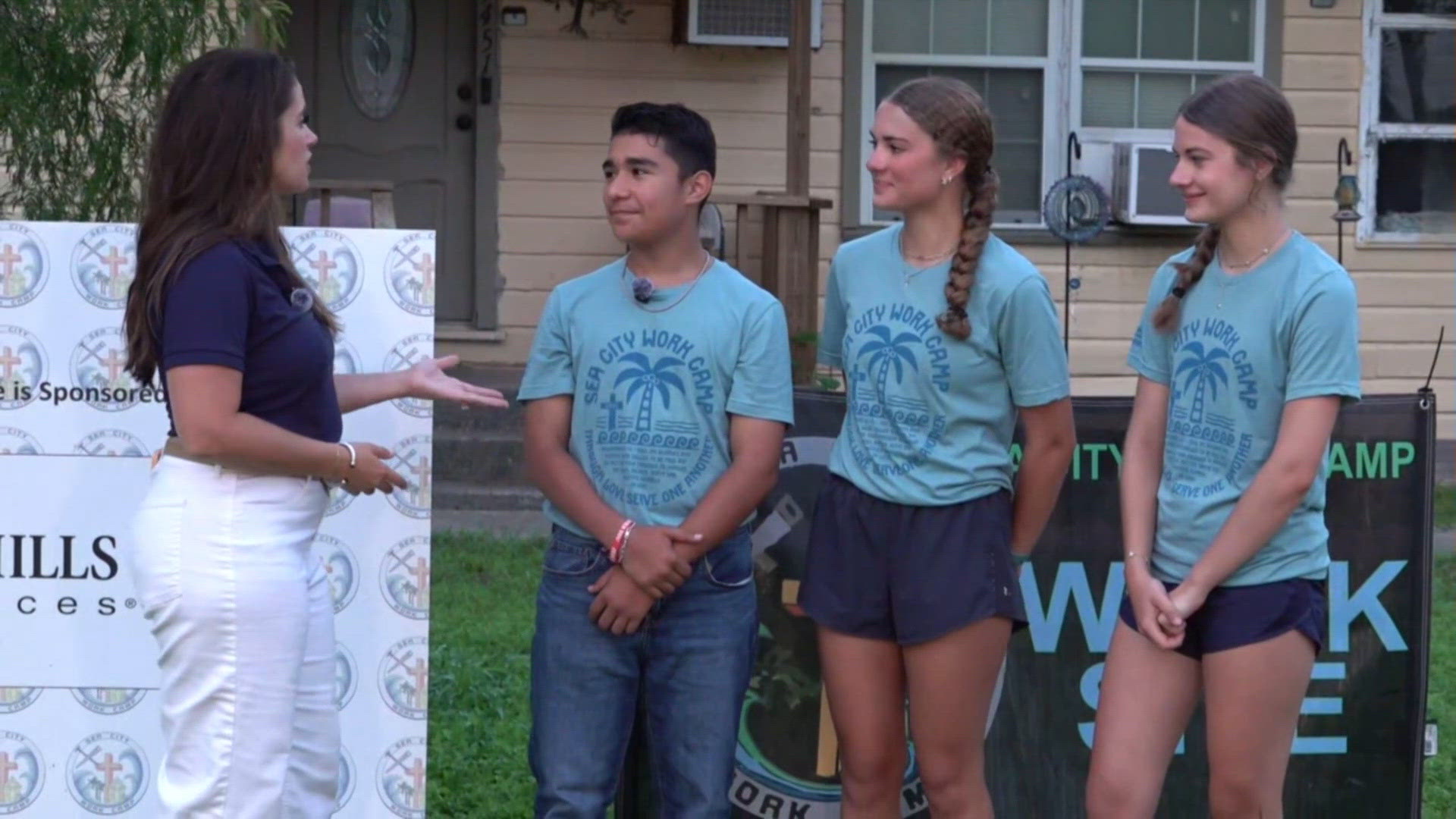 Cruz, Ashlynn and Caelynn share their Sea City experience