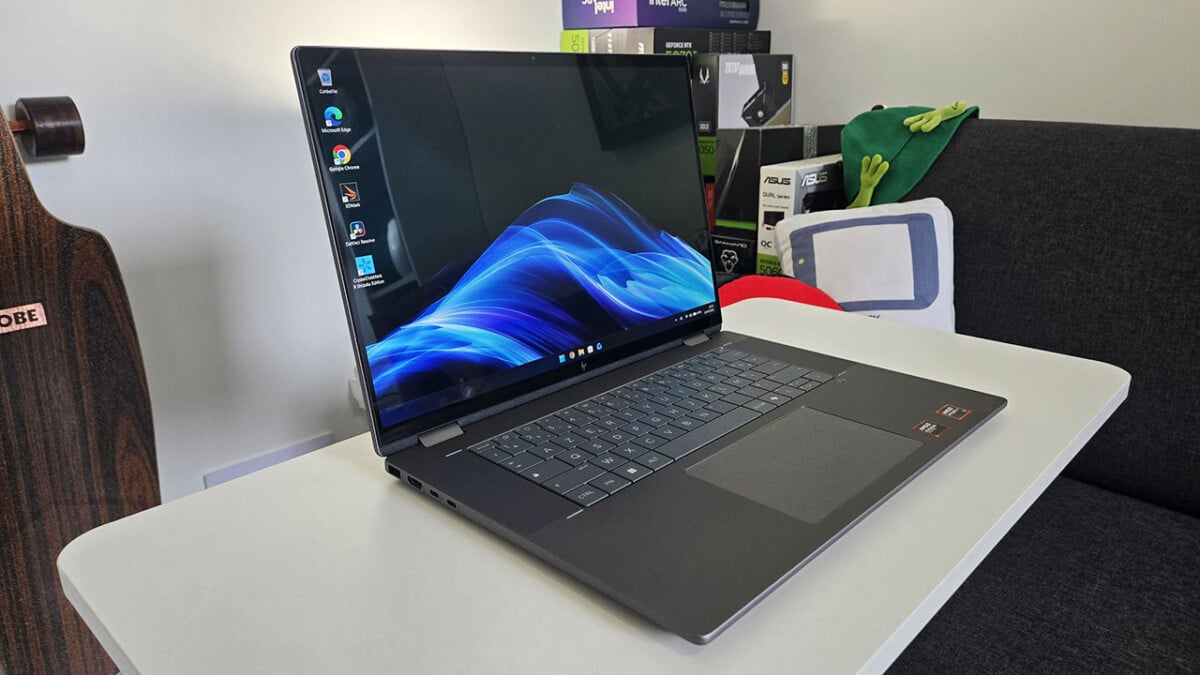 Test du HP OmniBook X Flip 16 (AMD) : convenable, mais pas remarquable