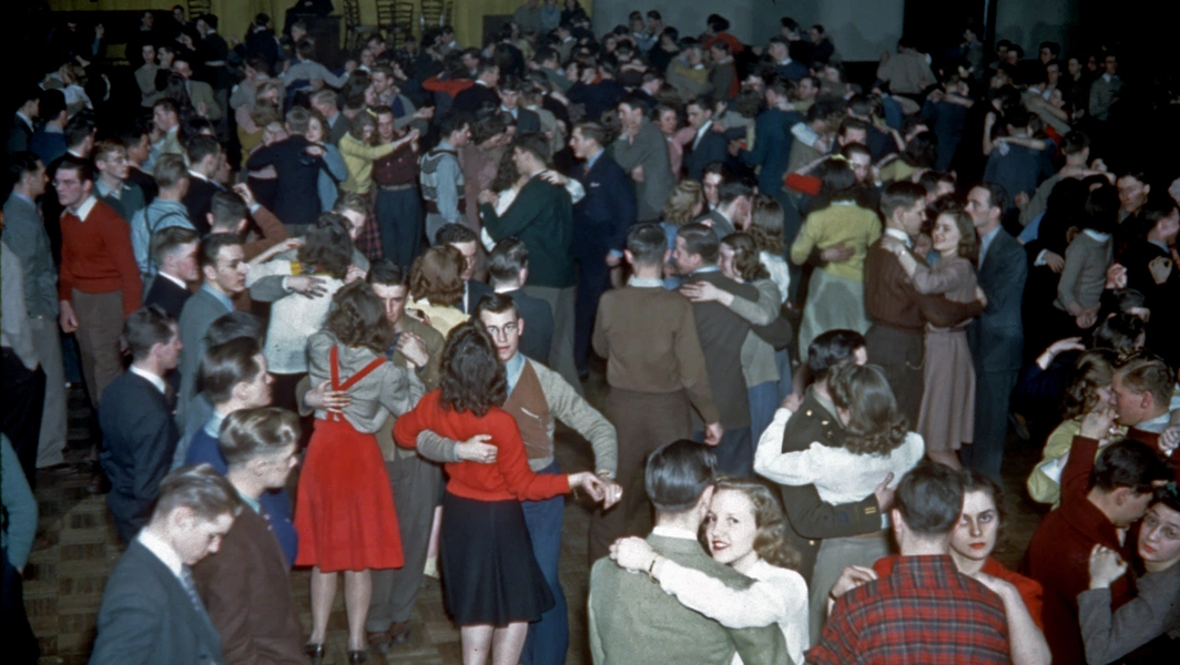 13 glimpses of 1940s college life