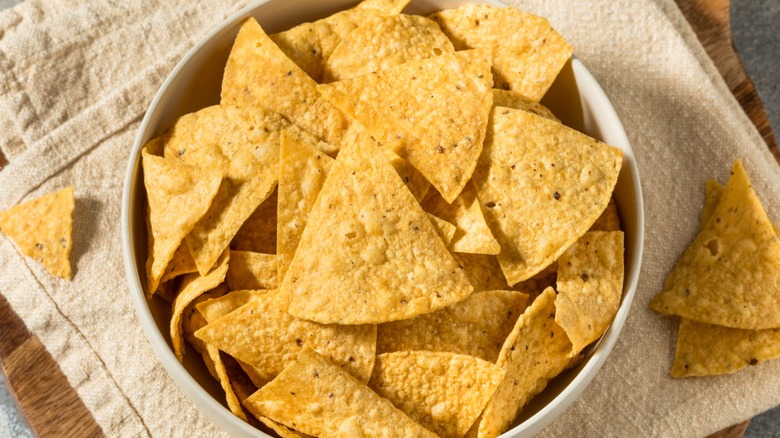 How to make tortilla chips in the air fryer with almost no effort
