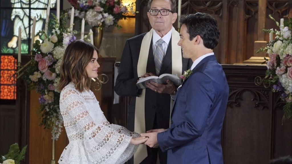 15 television couples that are actually super messed up in retrospect