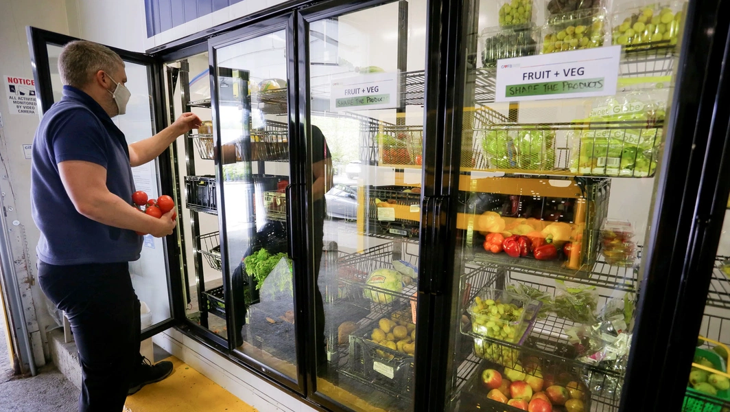Report cards warn of poverty setback as seniors face income strain