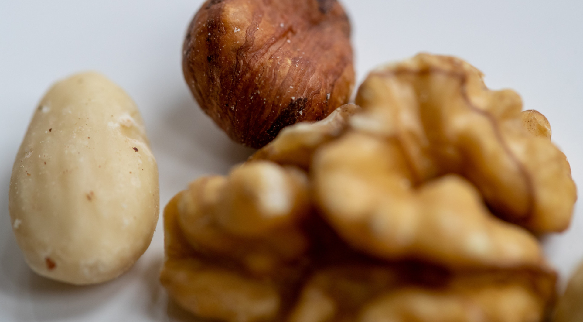 Which nuts should you eat for better health?