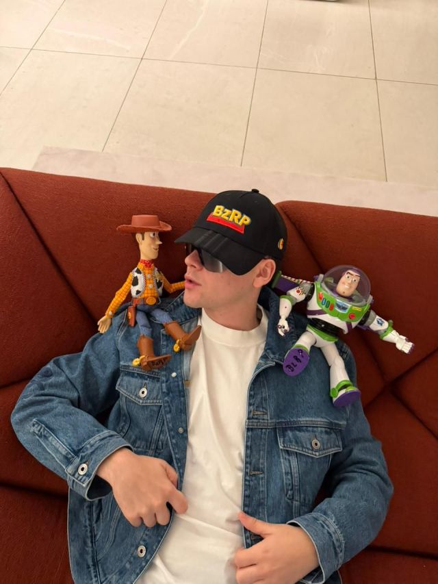 Bizarrap le pone voz al nuevo personaje de "Toy Story 5"
