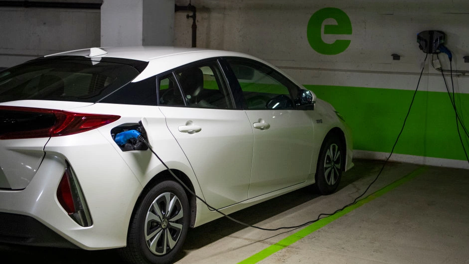 DC to turn streetlights into EV chargers using diesel settlement funds