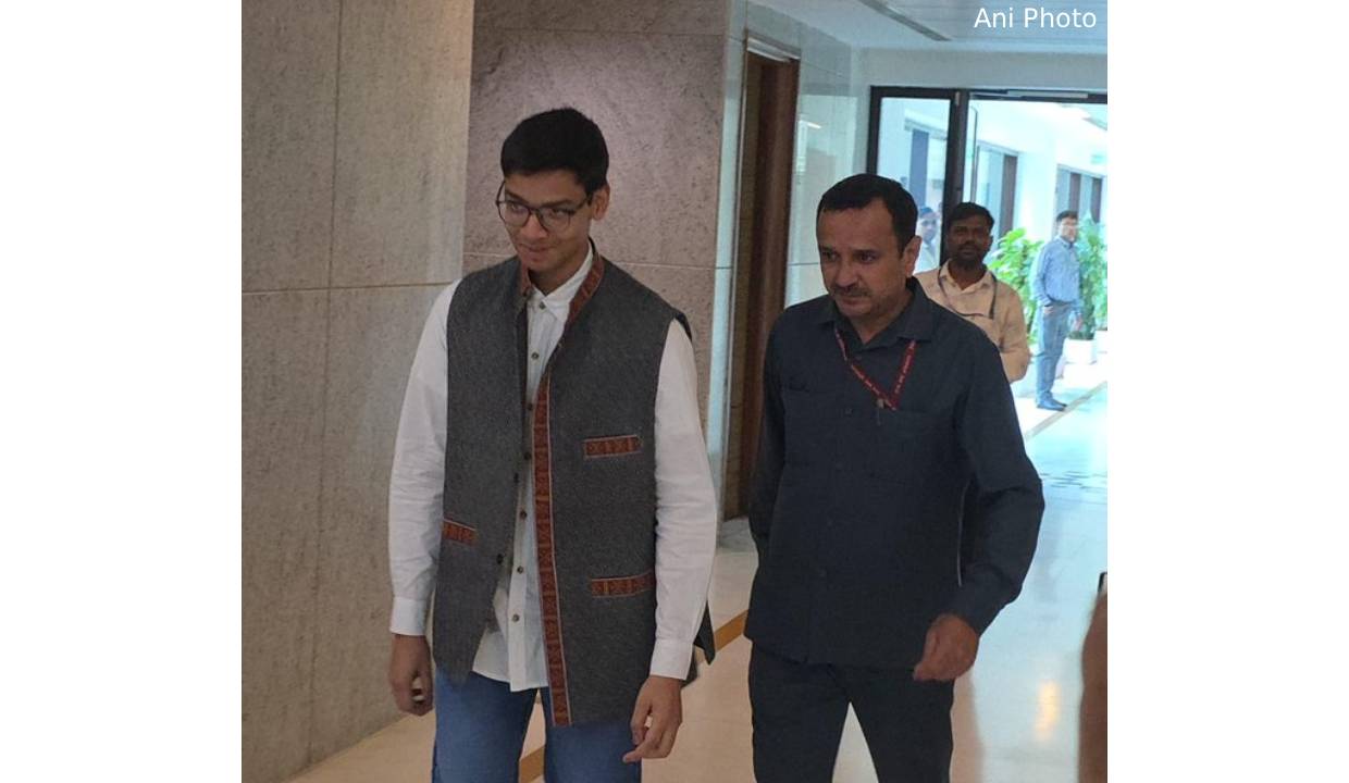 CBSE OSM row: Student appears before parliamentary panel, raises tender ...