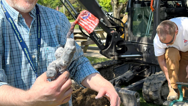 Vermont school unearths 1976 time capsule to find forgotten treasures