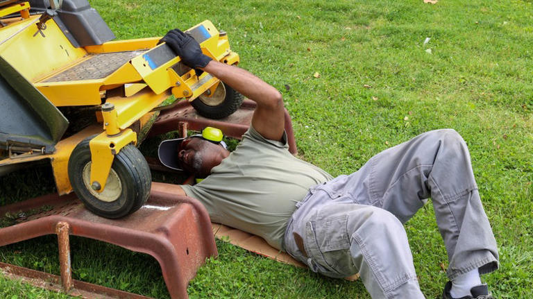 What happens if I put car oil in my lawn mower?
